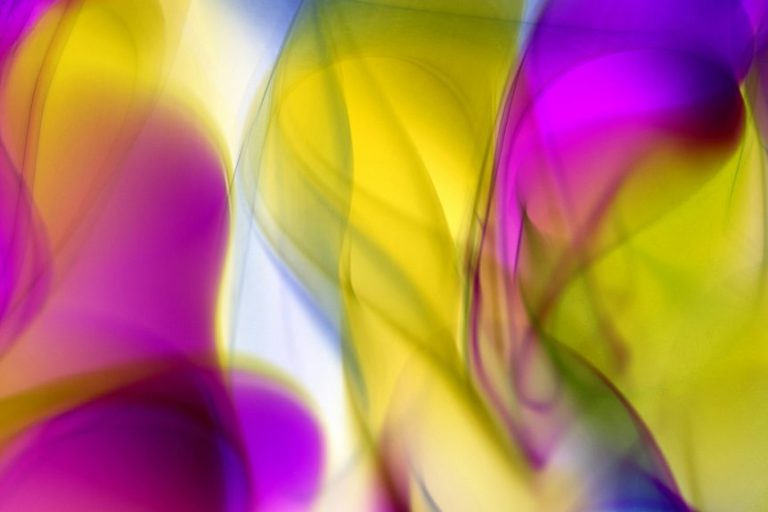 How to Fix Webcam Color Balance Problems - Improve Workspace