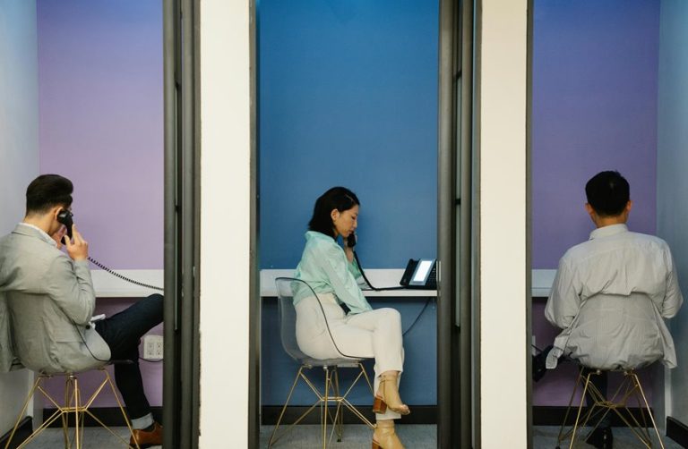 Maximize Privacy With Tall Cubicle Walls for Your Home Office - Improve ...