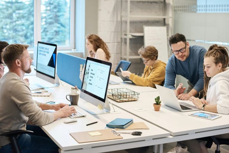 Benefits of Digital Transformation for Businesses and Employees ...