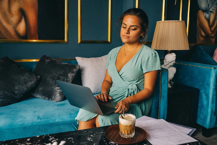 Dress for Success: What Women Should Wear to a Networking Event to Make ...